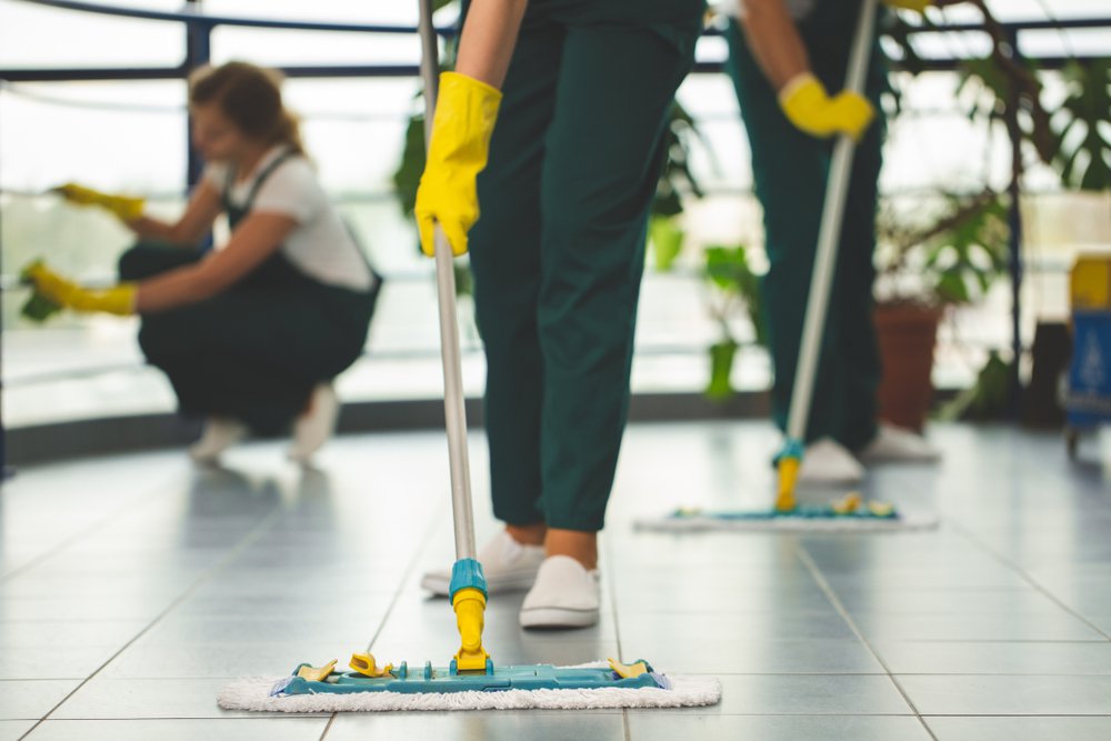 Move-In Cleaning Service to Protect Your Reputation